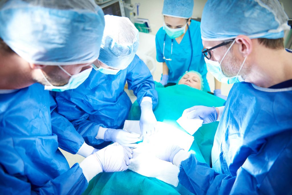 How to Become a Surgical Tech in 4 Simple Steps « 2019 Career Guide
